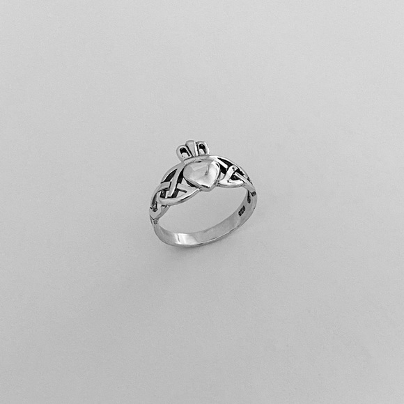 Jewelry | Top Seller Sterling Silver Claddagh Heart Ring With Celtic ...